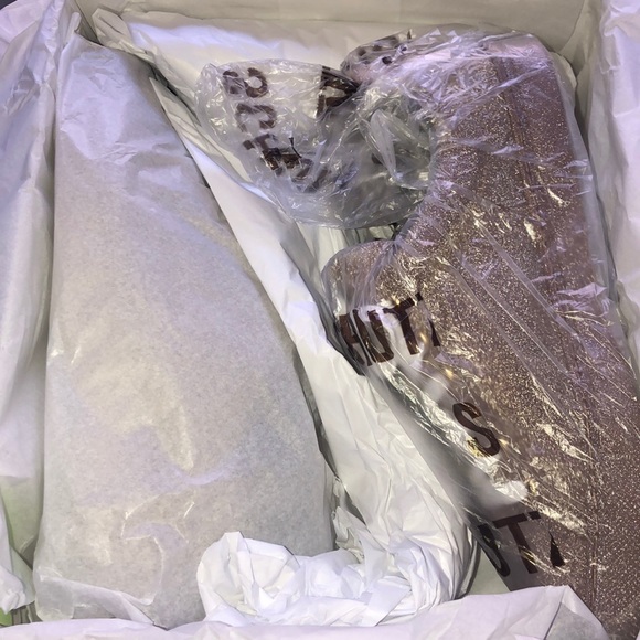 SCHUTZ | Shoes | Schutz Chayton Sneakers Nwt | Poshmark